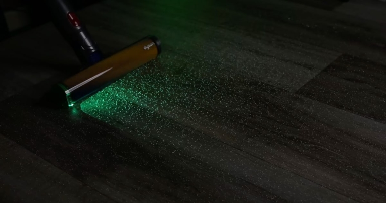 Dyson V15 Detect Cordless Vacuum Review: Flagship Performance Tested