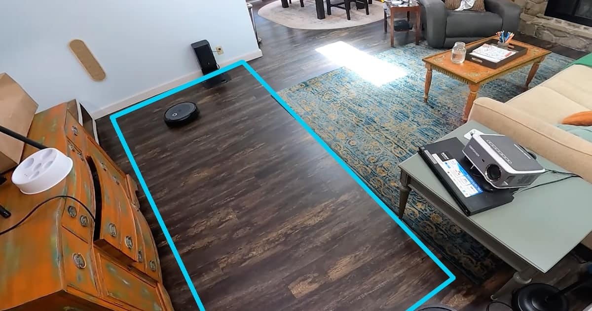 iRobot Roomba i3+ EVO vs Shark AI Ultra Robot | Vacuum Wars