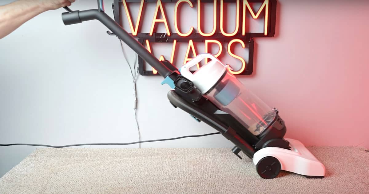 Amazon Basics Upright Vacuum – It’s Cheap, but is it GOOD? | Vacuum Wars