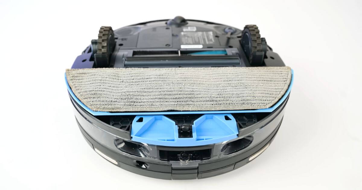 Shark PowerDetect NeverTouch Pro Review: Best for Hands-Off Cleaning or ...