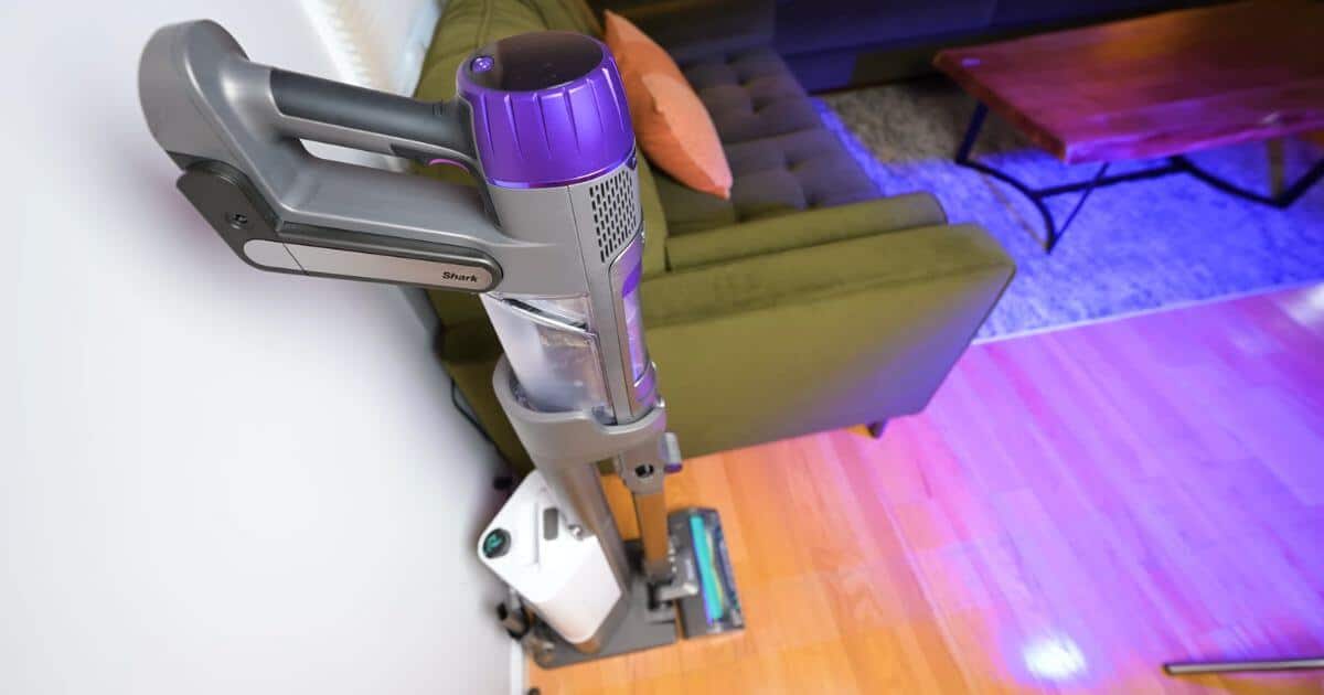 Shark PowerDetect Clean and Empty Vacuum Review: Exceptional Value and ...